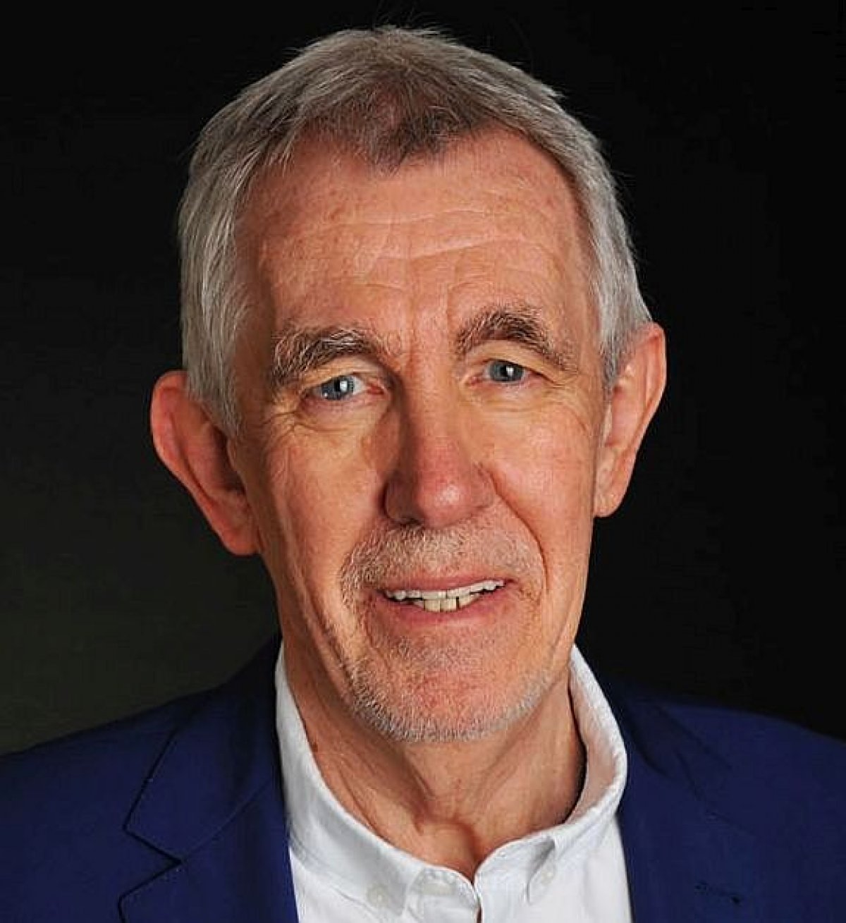 Richard W - English (British) voice over - VoiceProductions
