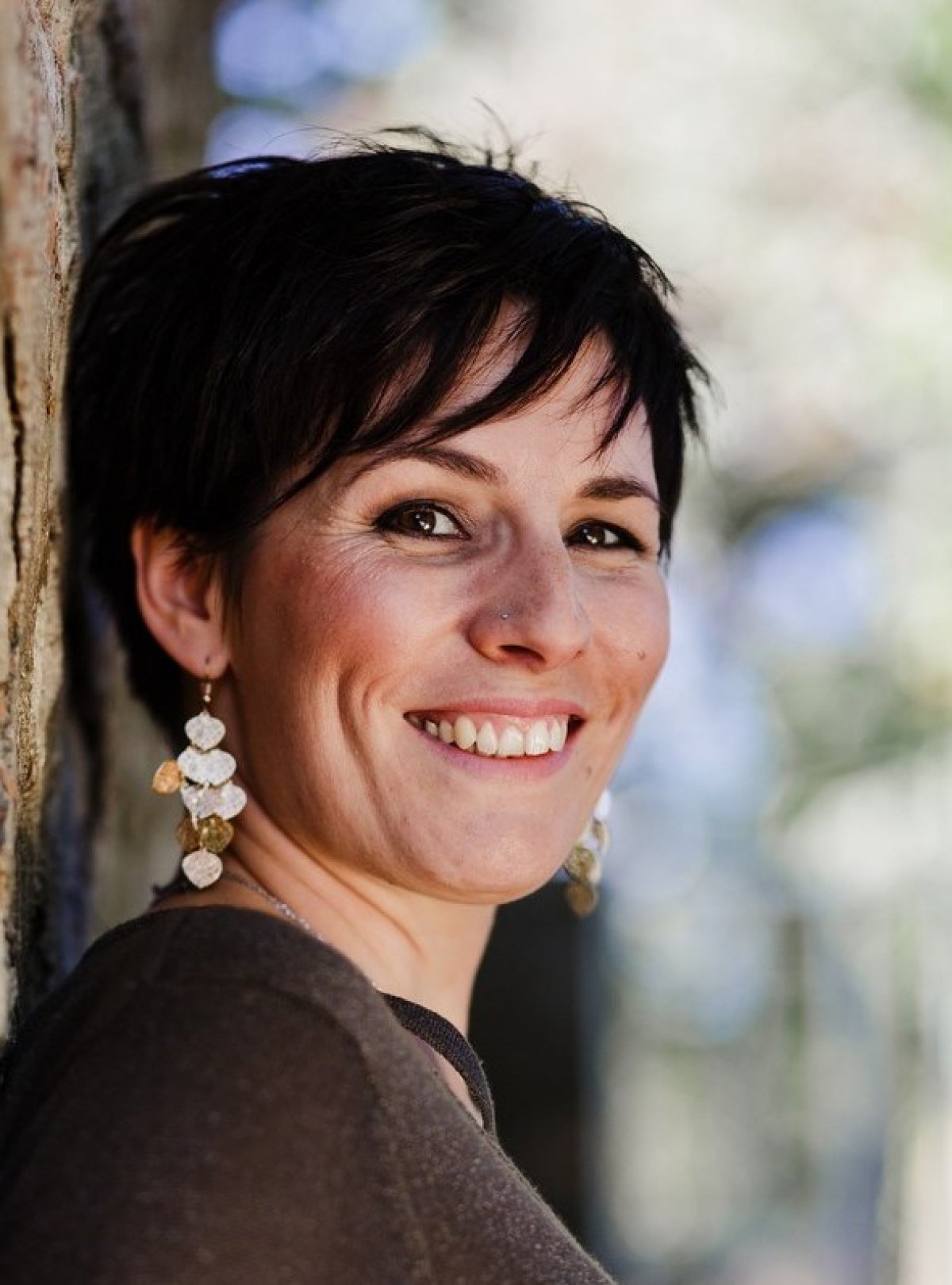 Emilie - Voix off en Français - VoiceProductions