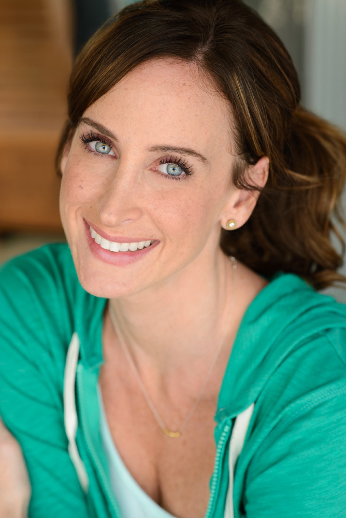 Carrie - English (American) voice over - VoiceProductions